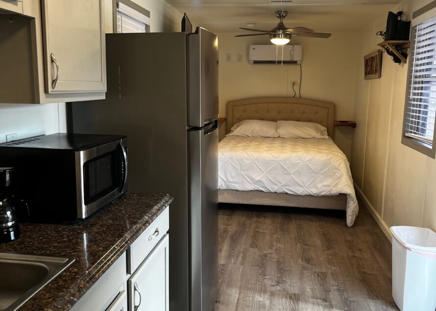 Riverside Cabana – Guadalupe River Rentals